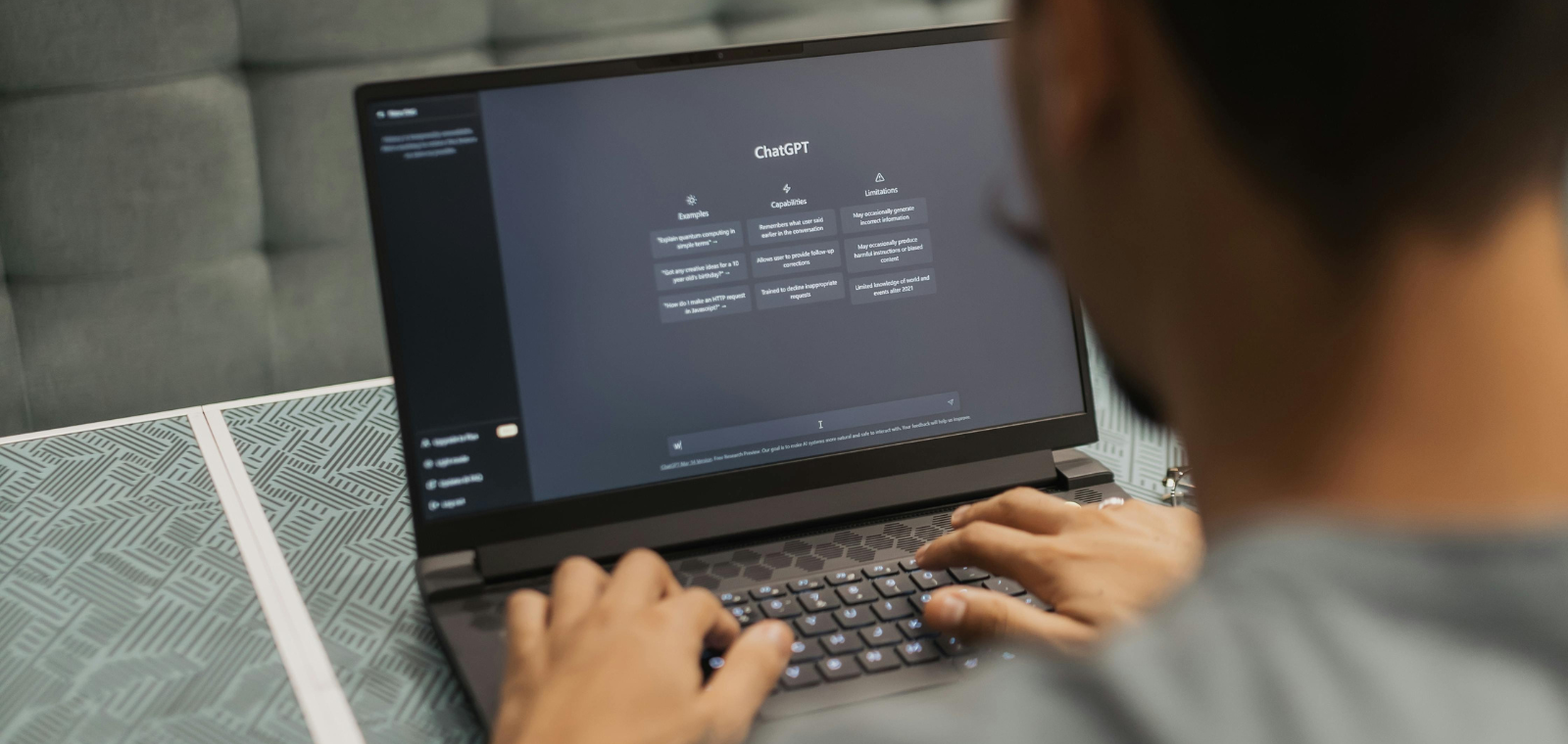 IA et Prompt RH : les méthodes pour passer de débutant à confirmé | Webikeo